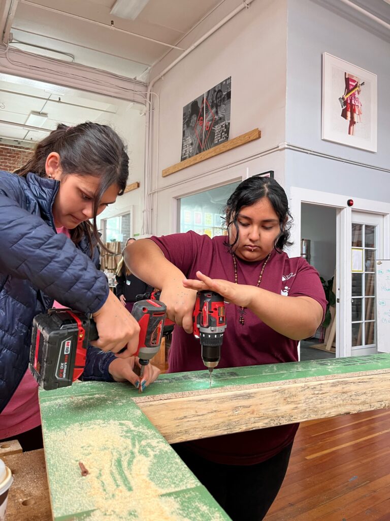 Wolverine Boots supports Girls Garage – Girls Garage